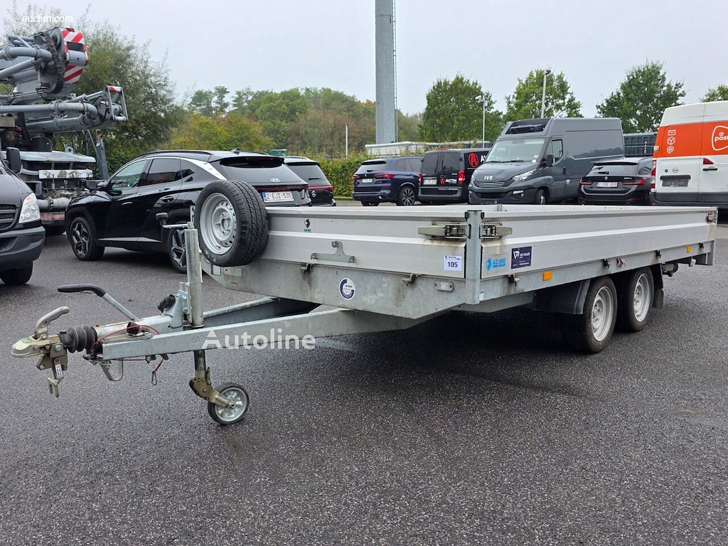 Prodaje se Hapert Azure auto prikolicu na aukciji