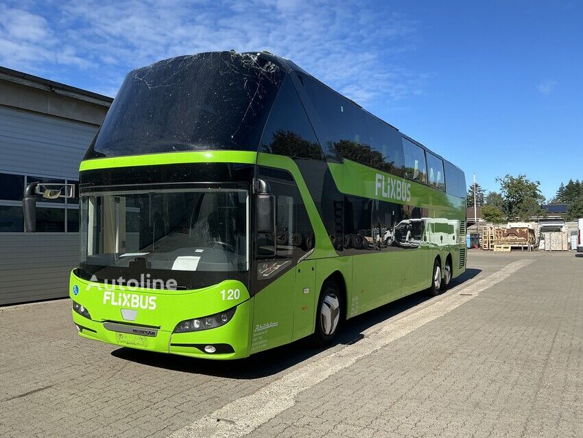 Neoplan SKYLINER dvospratni autobus