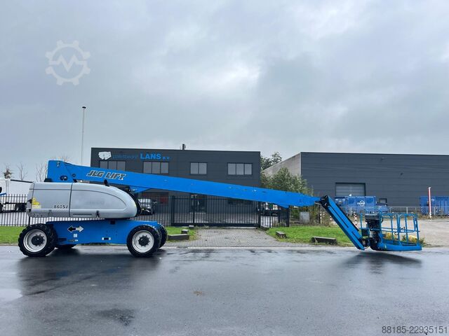 Teleskopska radna platforma
JLG 860SJ