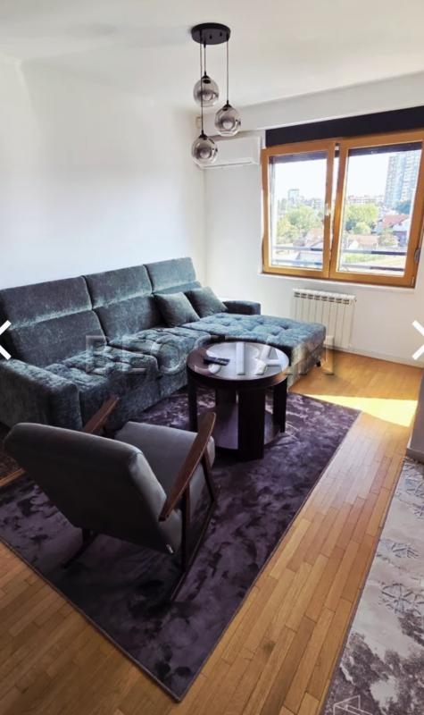 Novi Beograd - Zelena avenija stari merkator #1769415
1.200 €