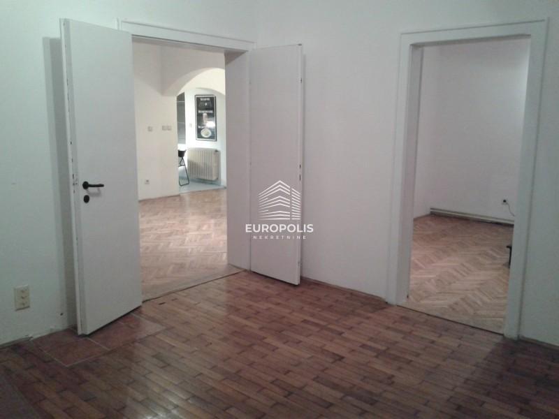 Stan u kući, 3.0 + parking mesto ID#7201
269.000 €
