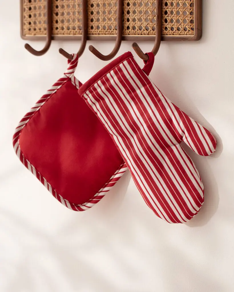 Madame Coco Set kuhinjske rukavice, 2 komada, Pamučni, Crveno-beli