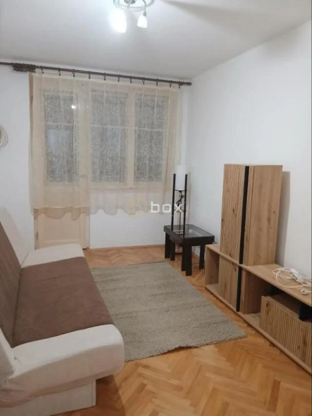 Dvosoban stan, 52m2, Bubanj