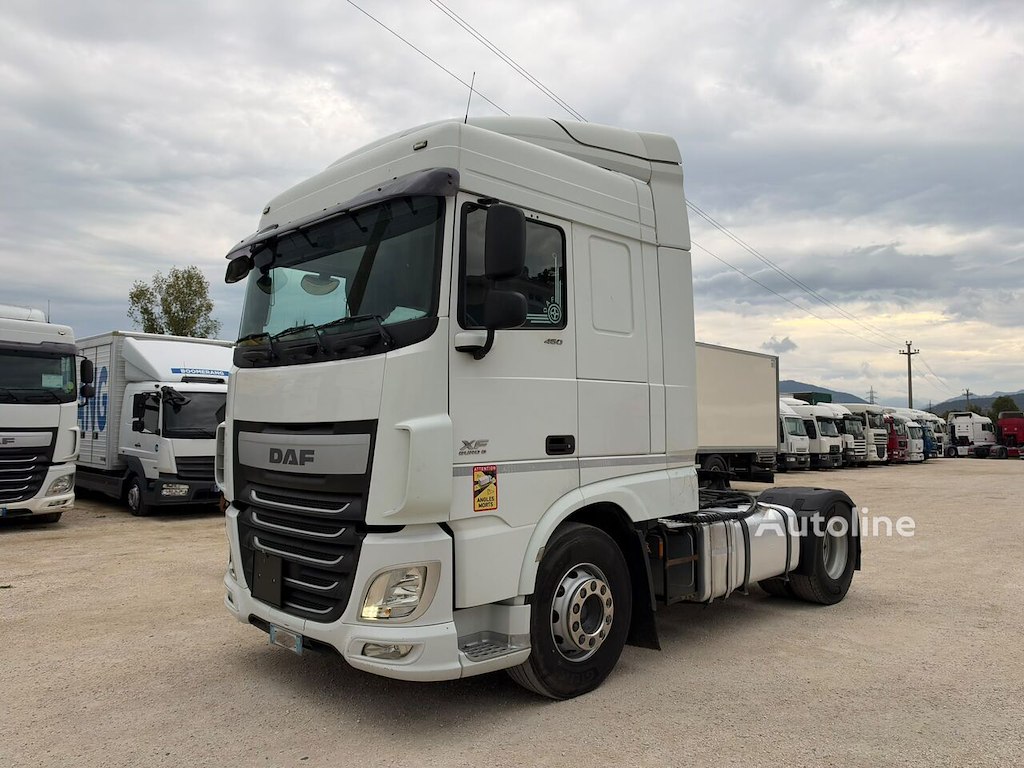 DAF XF 460 tegljač