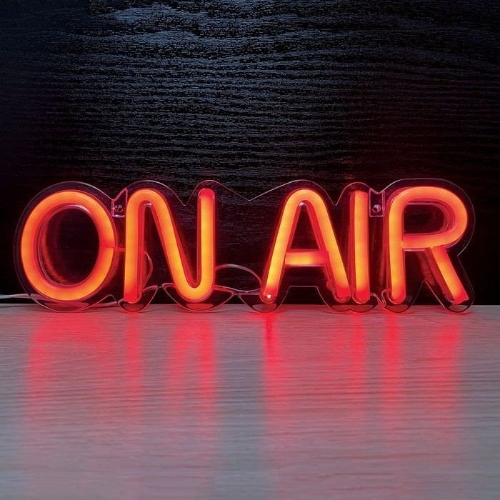 Neon On Air lampa