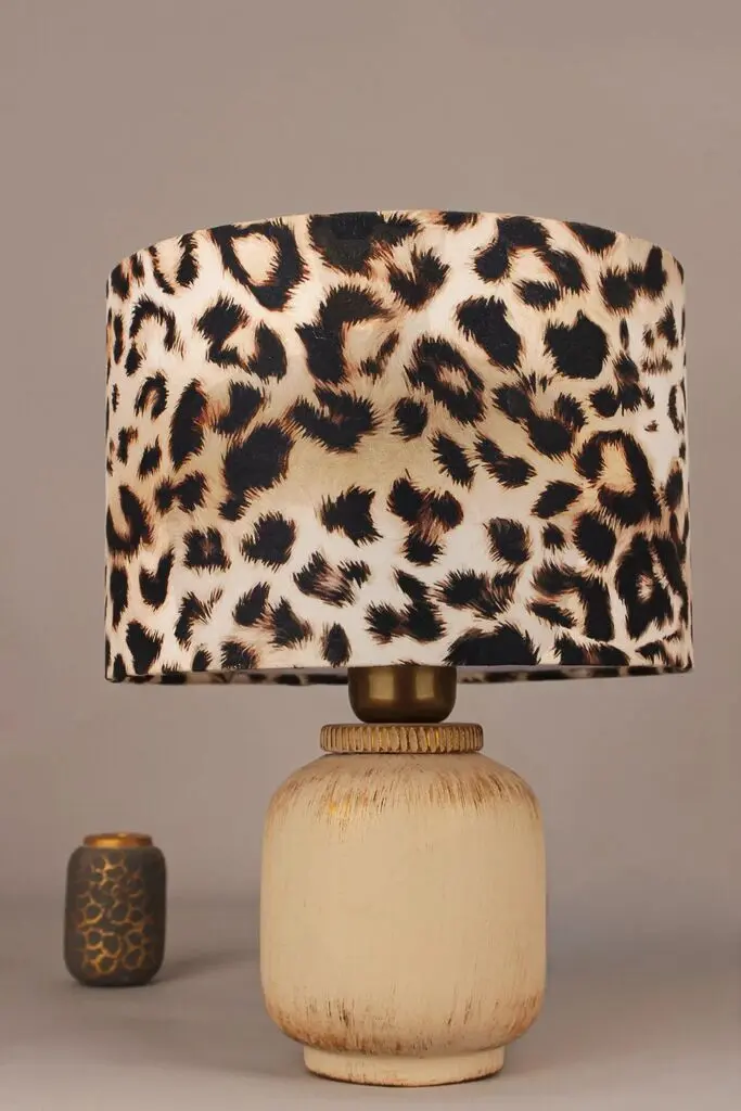 Opviq Stona lampa, Šarena