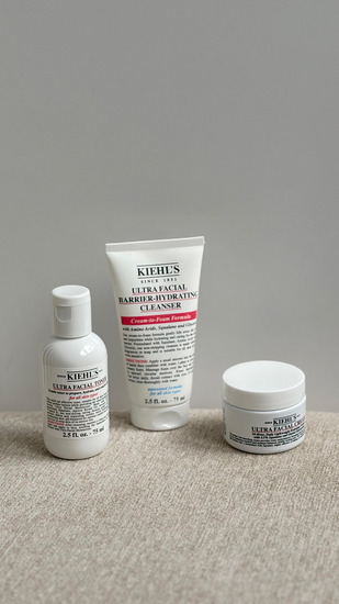 Novi Kiehl's Ultra facial set