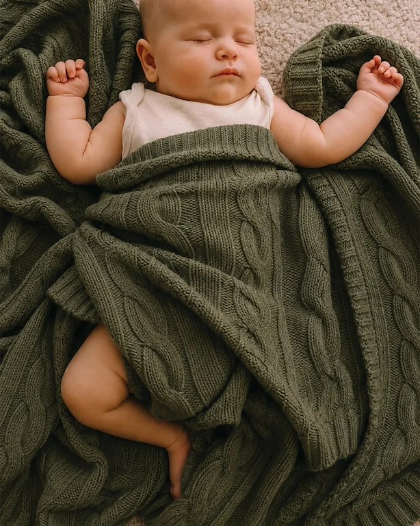 Trikotažni prekrivač za bebe Cozy Braid