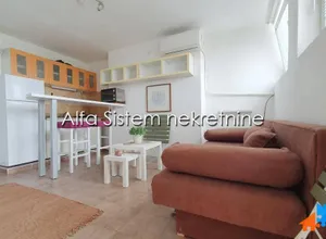 Izdavanje Stan - Beograd, Zvezdara: Cvetkova pijaca - Gradska bolnica