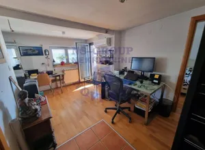 Prodaja Stan - Novi Sad, Socijalno - Rotkvarija