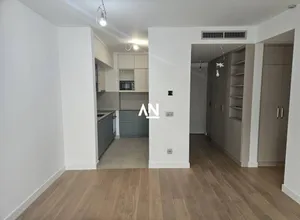 Izdavanje Stan - Beograd, Belvil