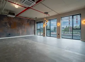 Izdavanje Lokal - Beograd, Novi Beograd: Savski kej