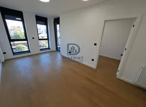 Izdavanje Lokal - Niš, Medijana: Čair