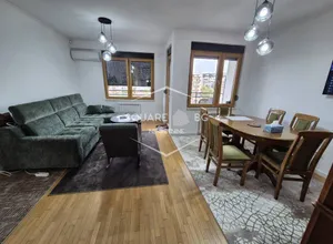 Izdavanje Stan - Beograd, Donji Grad