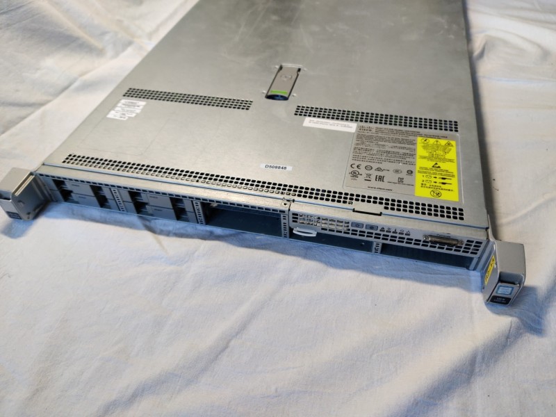 Server Cisco UCS C229 M4