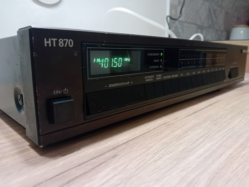 Telefunken HT 870 vintageAM,FM stereo synthesizer tuner