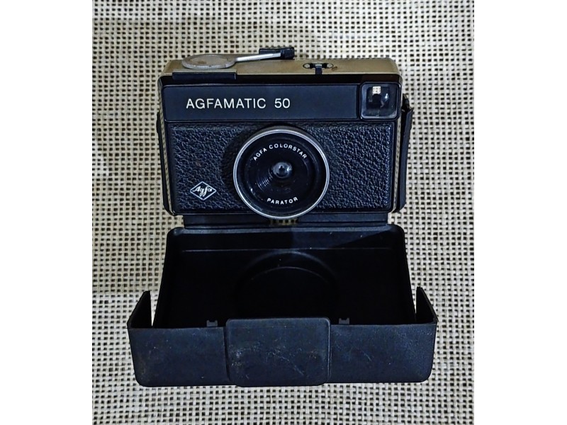 Fotoaparat Agfamatic 50 (iz 70-ih)