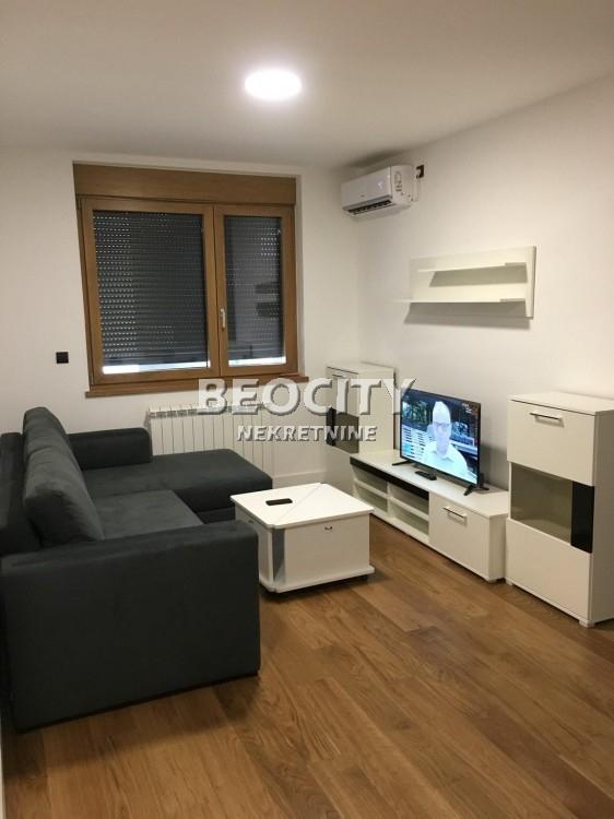 Vračar, Južni bulevar, Braće Radovanović, 1.5, 40m2