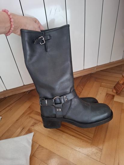Bata kozne cizme