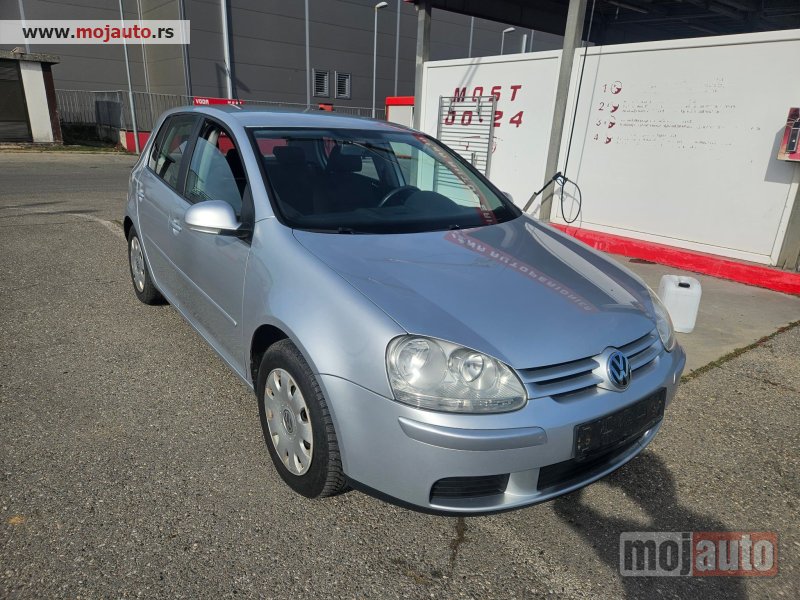 VW Golf 5 Na ime kupca