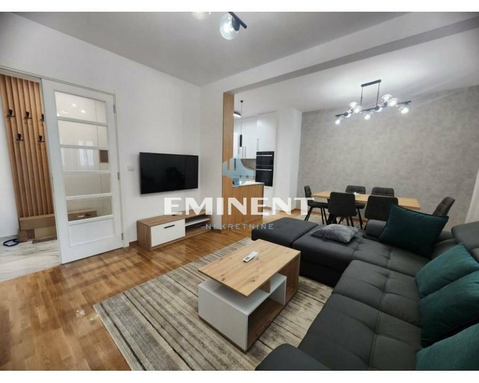 Dvosoban stan, Beograd – Blok 22 | Izdavanje · 70m² · 1.200€