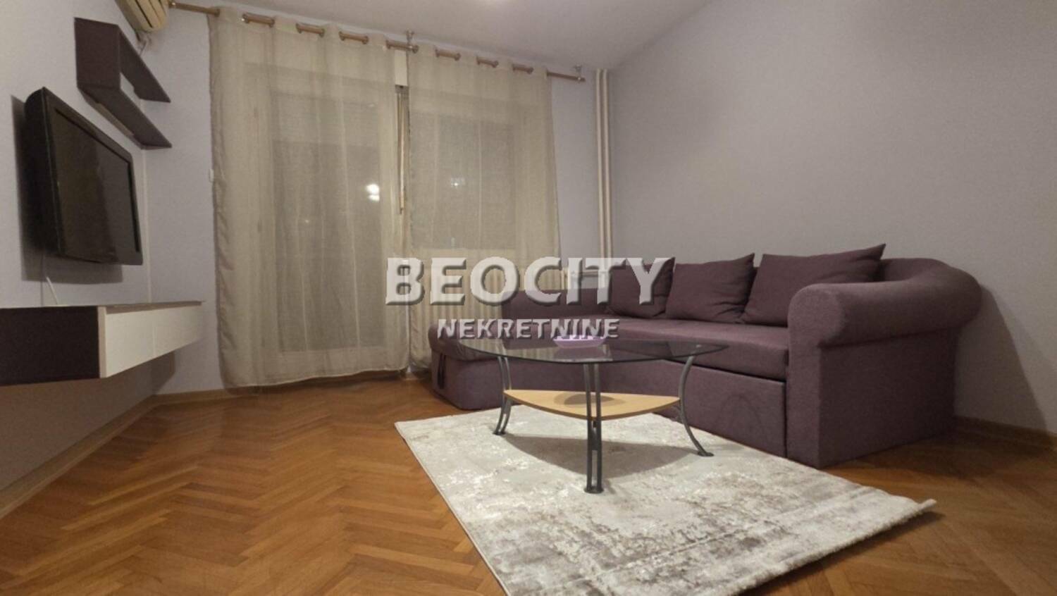 Dvosoban stan, Novi Sad – Centar | Izdavanje · 43m² · 500€