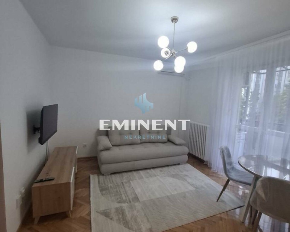Trosoban stan, Beograd – Crveni Krst | Izdavanje · 52m² · 900€