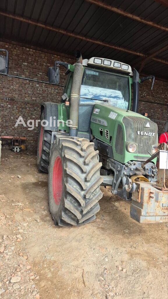 Fendt 716 traktor točkaš