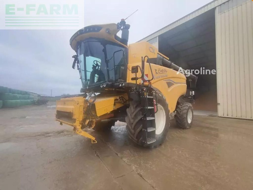 New Holland cx 8.80 elevation kombajn za žito