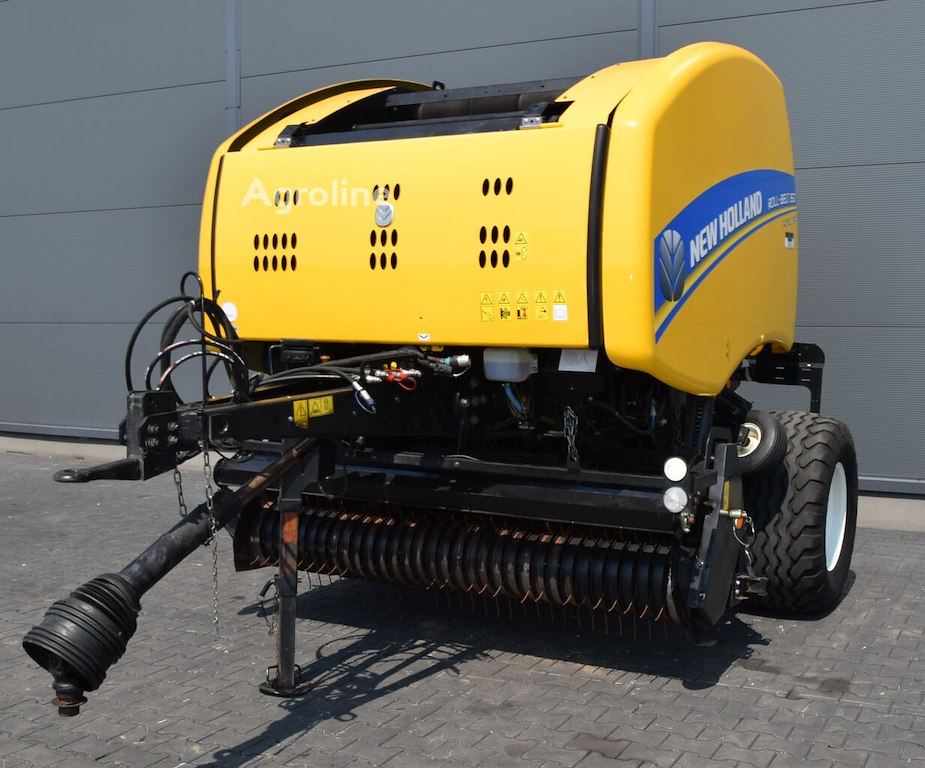 New Holland RB 150 balirka za okrugle bale