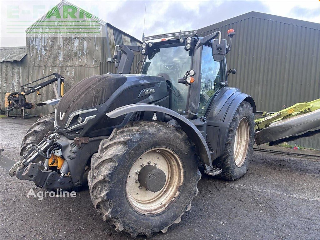 Valtra USED T235 traktor točkaš