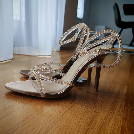 Zara sandale 39