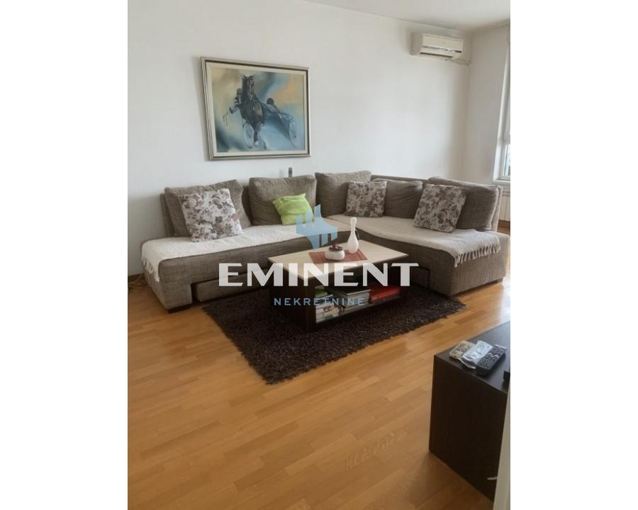 Dvosoban stan za izdavanje, Blok 67 – Belville, Beograd, 61m², 900 €/mes