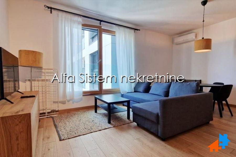 Dvosoban stan za izdavanje, Blok 65, Beograd, 57m², 4. sprat, 1.100 €/mes