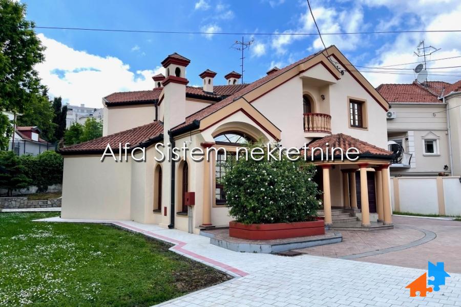 Kuća za izdavanje, Autokomanda, Beograd, 250m², 4.000 €/mes