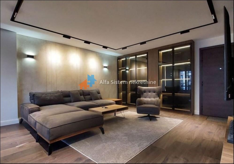 Petosoban stan za izdavanje, Kalenić Pijaca, Beograd, 197m², 3.000 €/mes