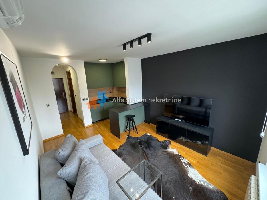 Jednosoban stan za izdavanje, Sarajevska, Beograd, 27m², 900 €/mes
