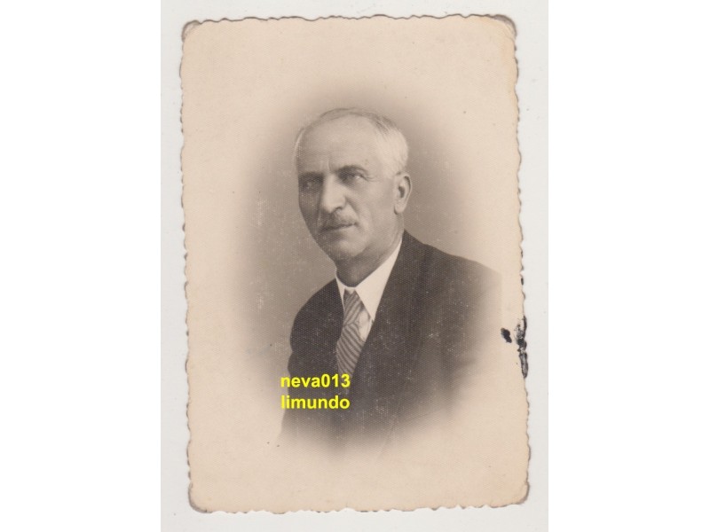FOTOGRAFIJA-kraljevina,gospodin Dragi,posveta sestricu