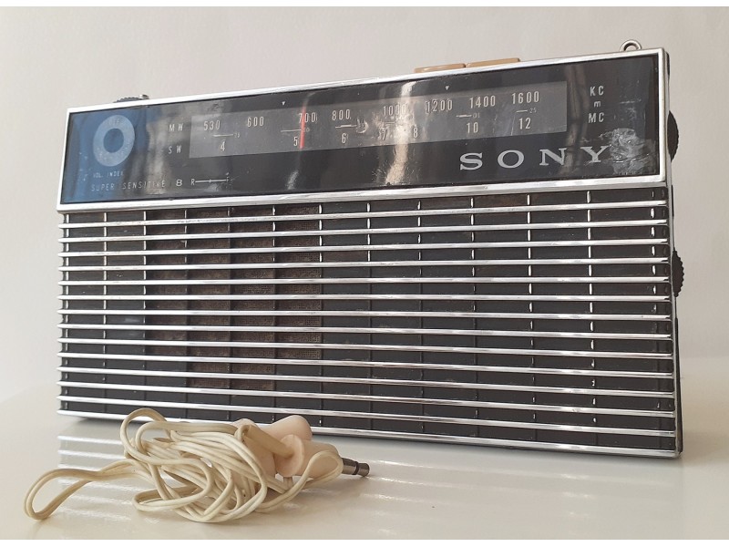 SONY radio tranzistor TR-823 , made in Japan 1964 1965
