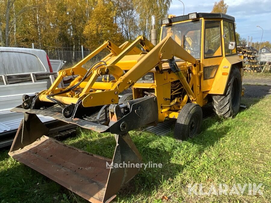 Prodaje se Massey Ferguson 50B bager-utovarivač na aukciji