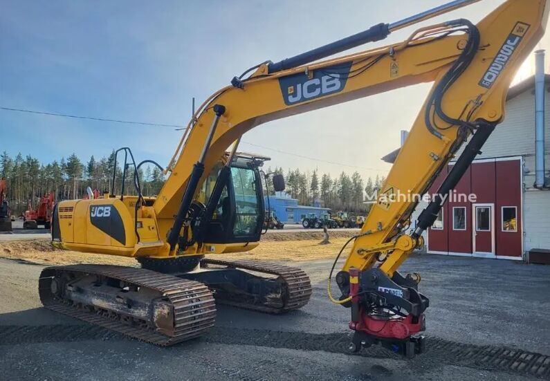 JCB JS 210 bager guseničar