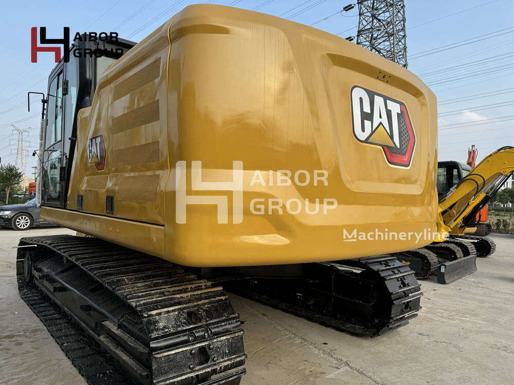 Caterpillar bager guseničar