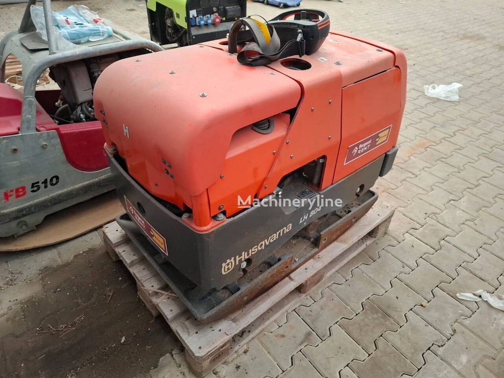 Husqvarna LH804 kompaktor s jednim valjkom