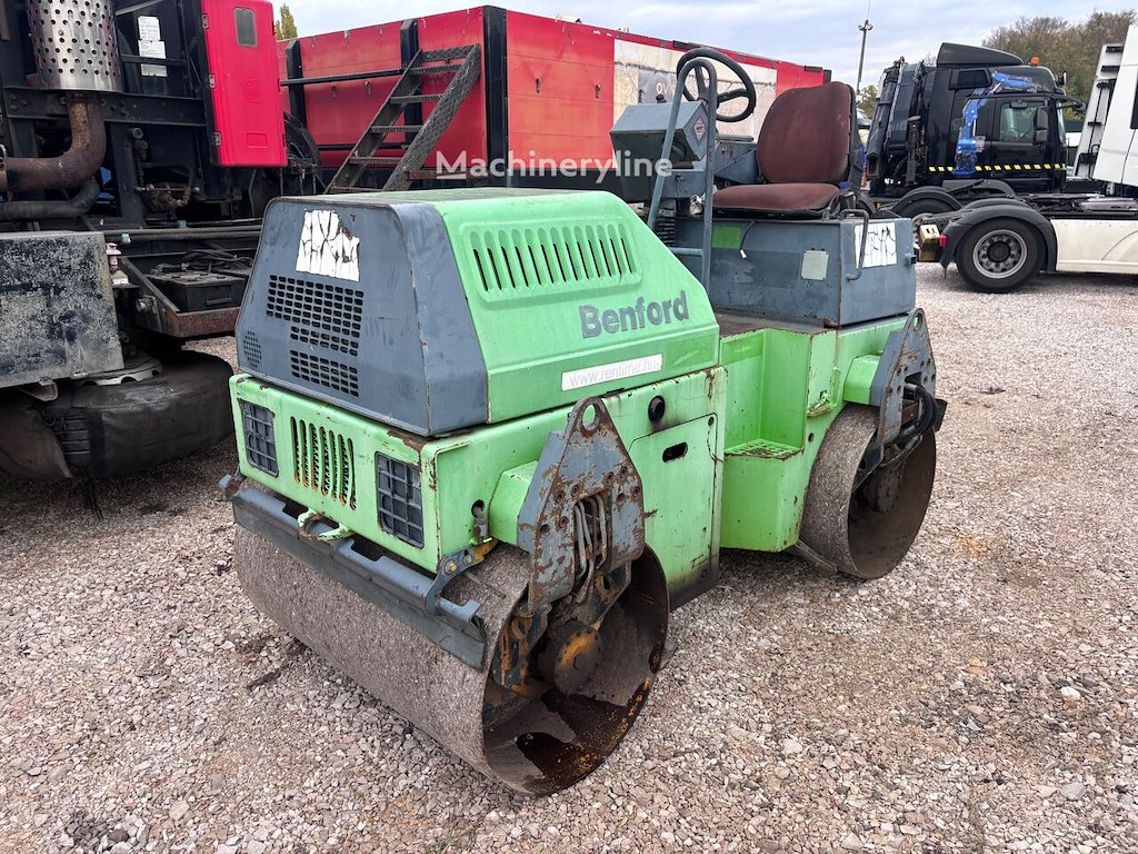 Benford TV12000 3T mali valjak