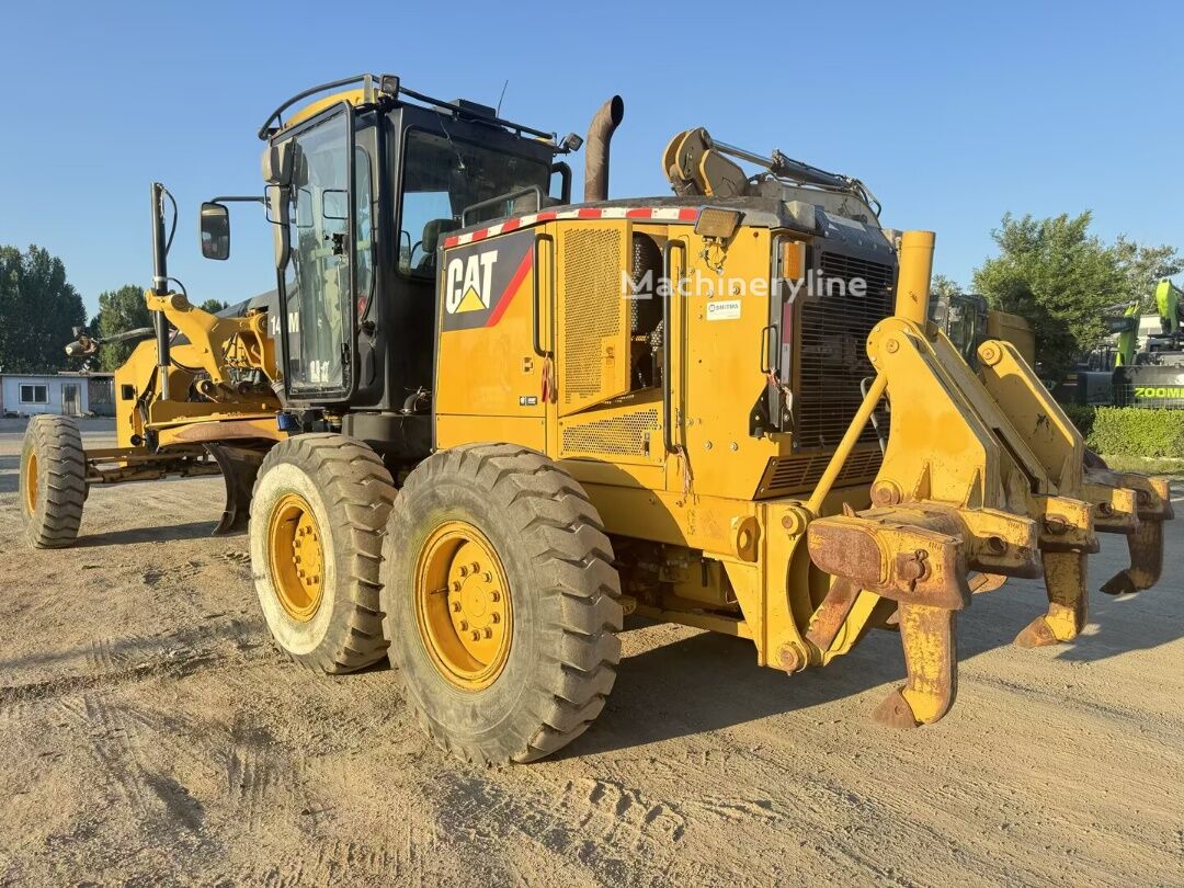 Caterpillar 140M grejder