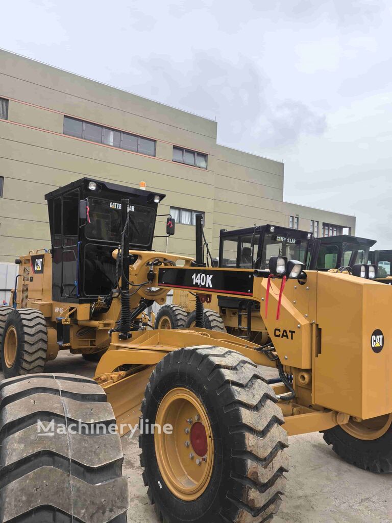 Caterpillar 140K grejder