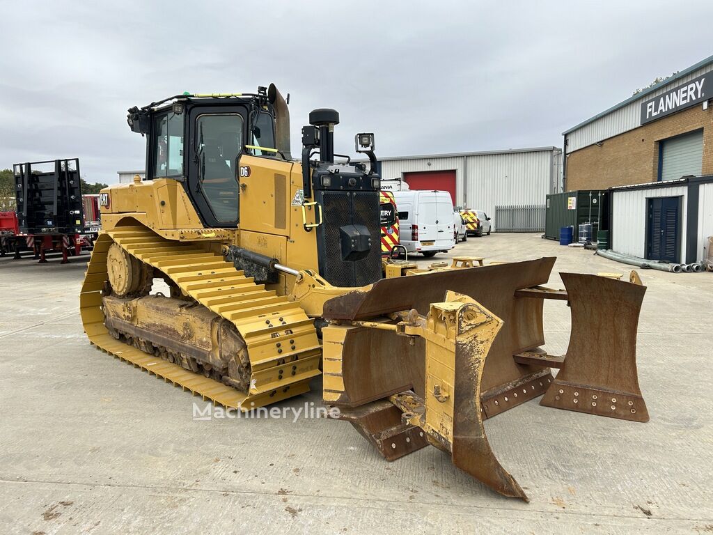 Caterpillar D6 LGP buldožer