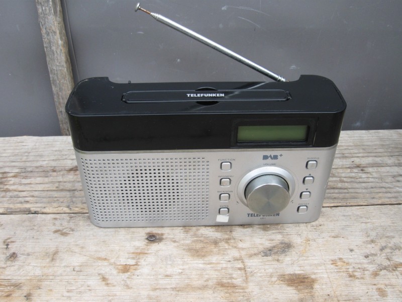 TELEFUNKEN KR1 DAB i FM radio