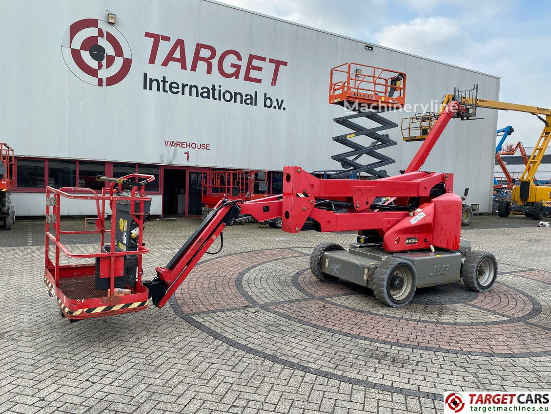 JLG M450AJ hidraulična zglobna platforma