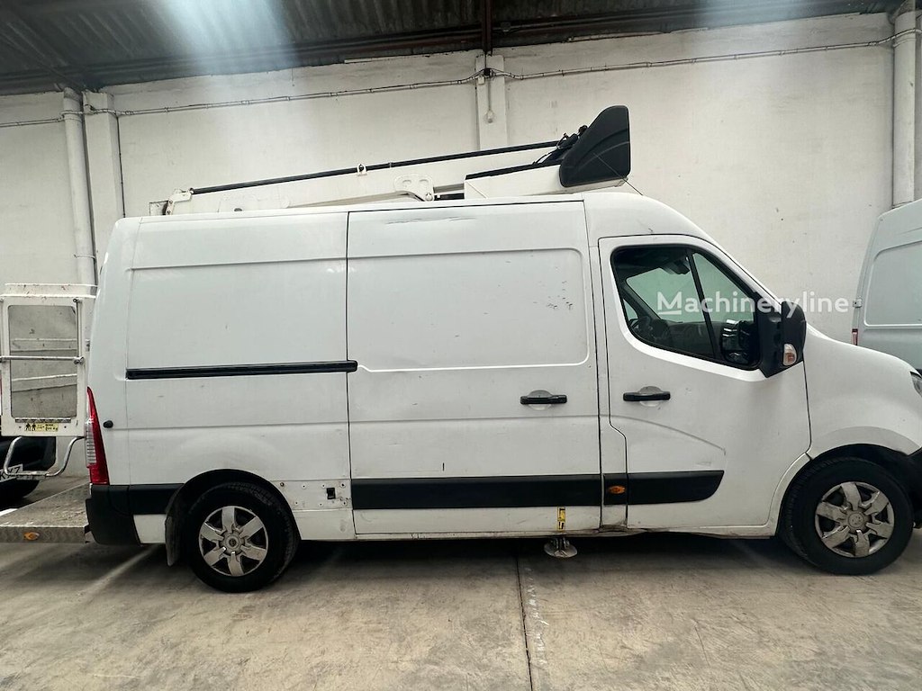 Nissan NV 400 auto dizalica s korpom